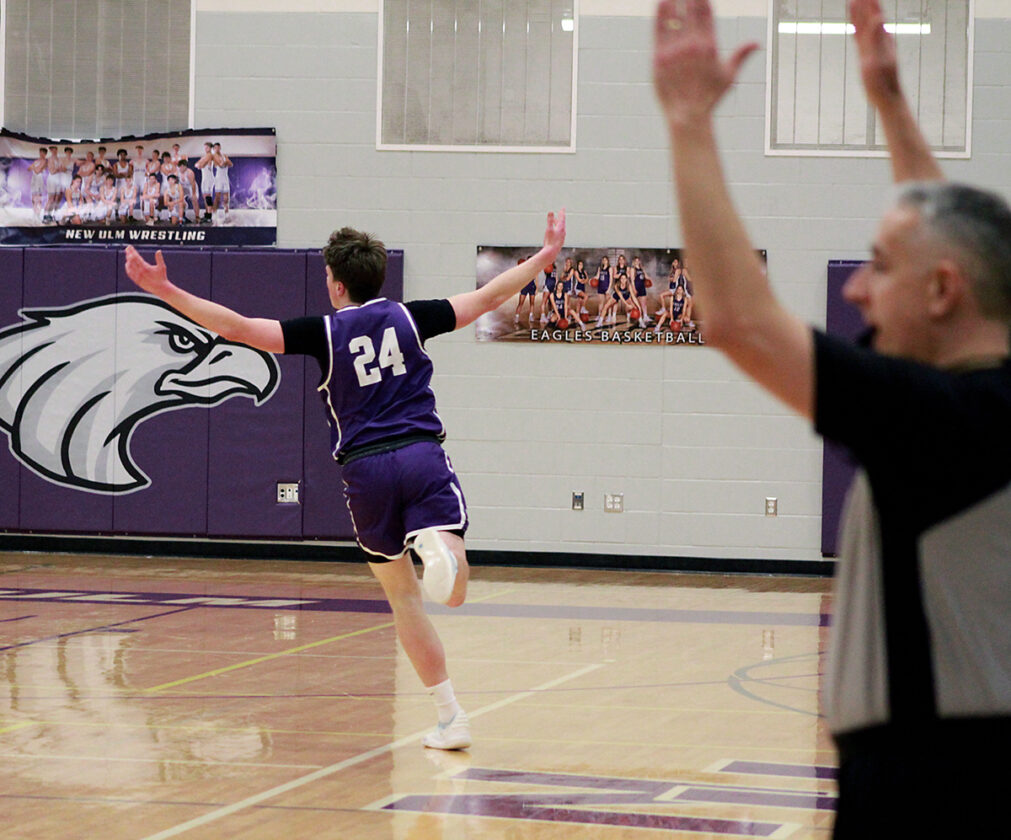 Benson breaks 2,000-point barrier for New Ulm | News, Sports, Jobs ...